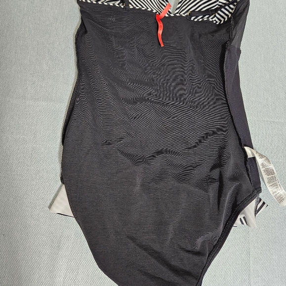 SPANX | Swim | Spanx Ruffle Swim Dress Black White Summer Vacation ...